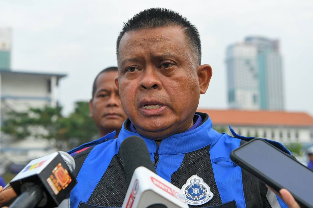 2.3 million summonses outstanding in Johor - Police - Sinar Daily