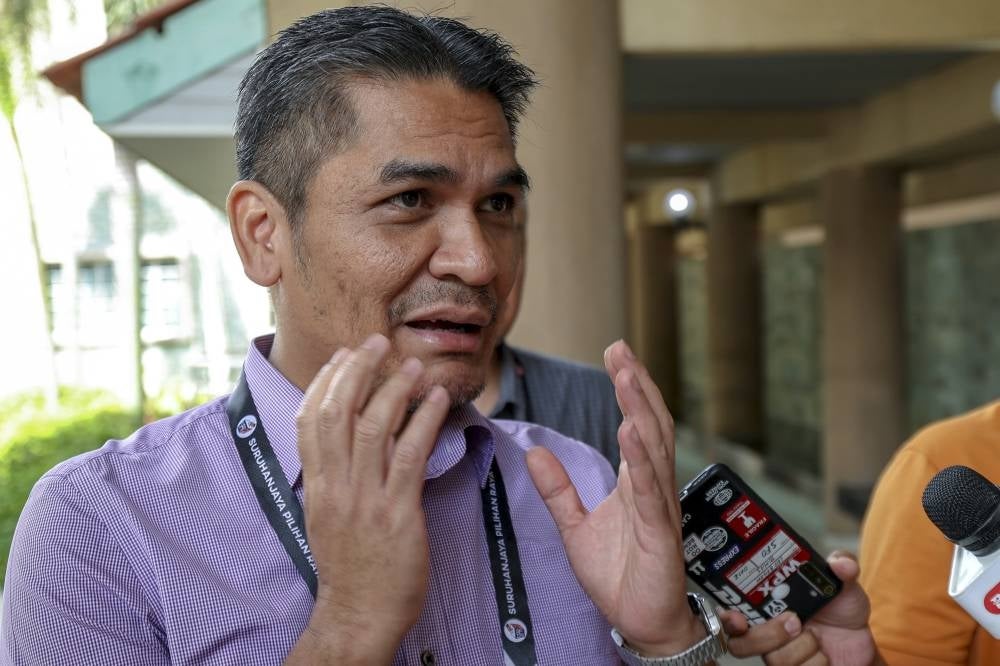 Improving public transportation a priority for Radzi, Mohd Rosli in ...