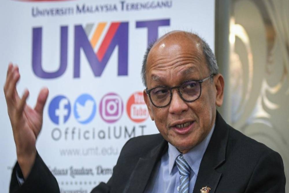 UMT distributes RM1 million tithe aid to 1,582 students - Sinar Daily
