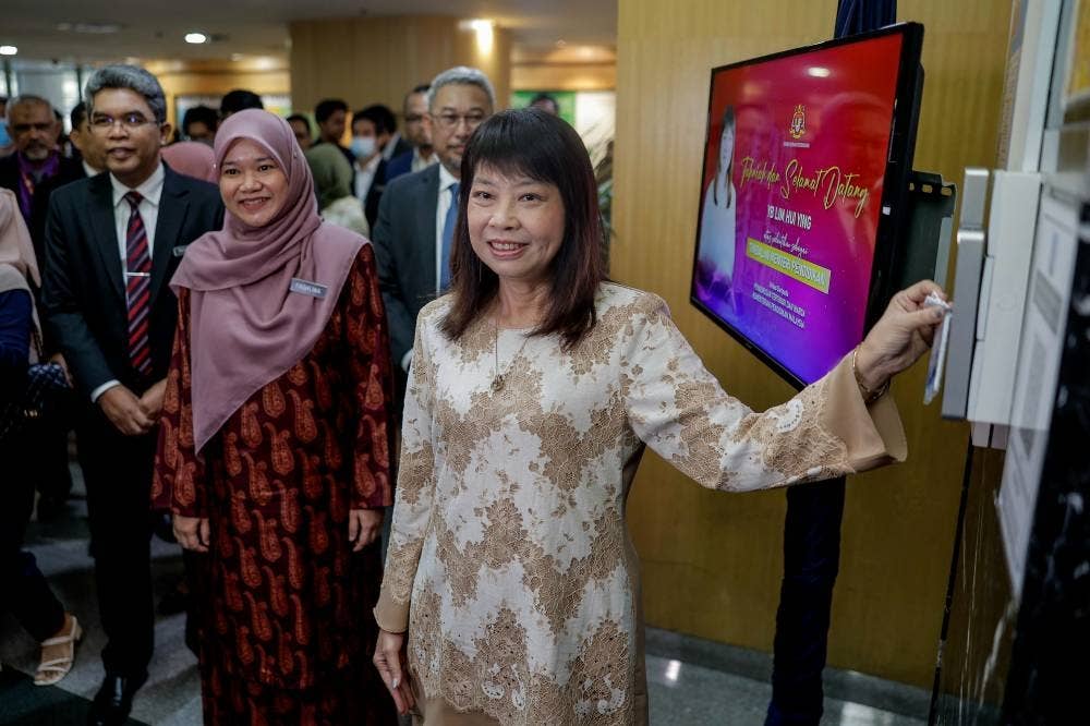 Lim Hui Ying determined to raise the standard of national education