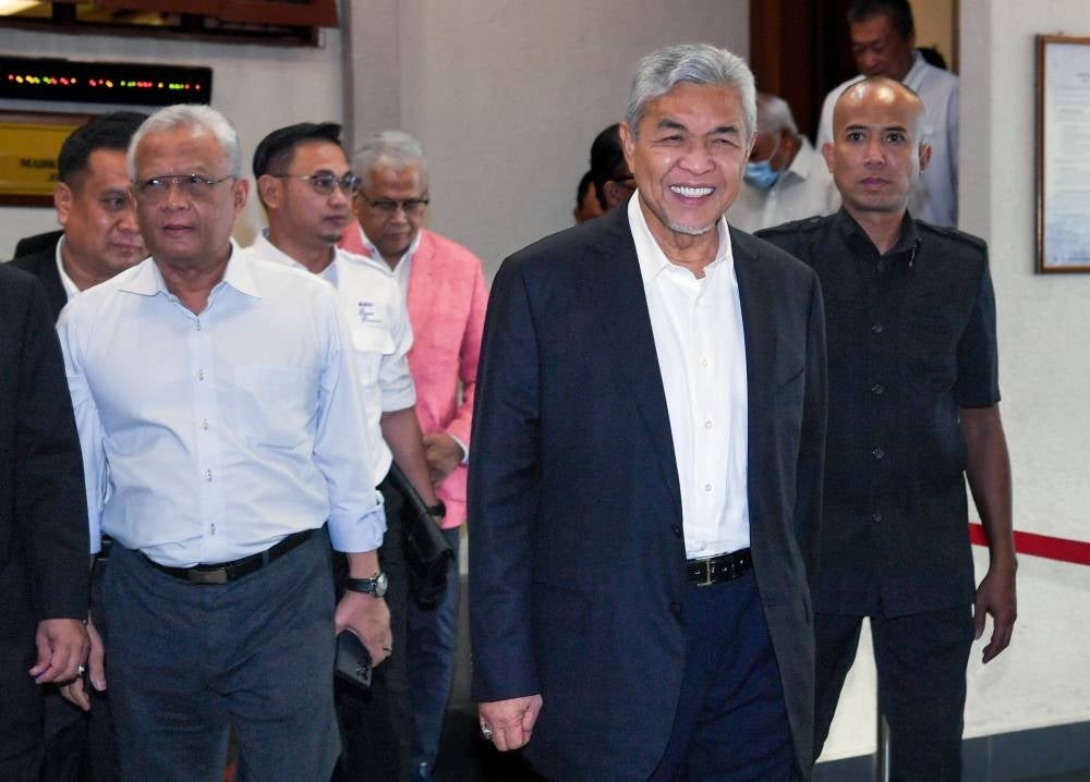 Zahid's Yayasan Akalbudi trial rescheduled to April - Sinar Daily