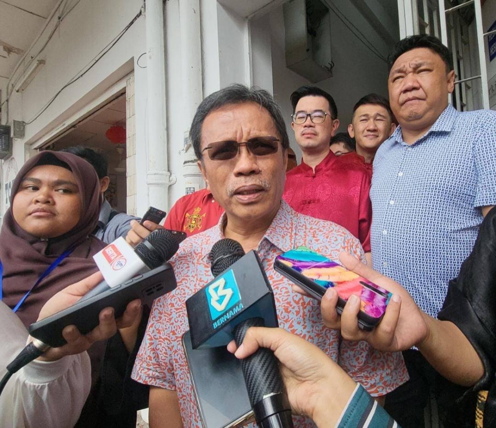 Expedite work to upgrade Sabah, Sarawak borders with Kalimantan - Mohd ...