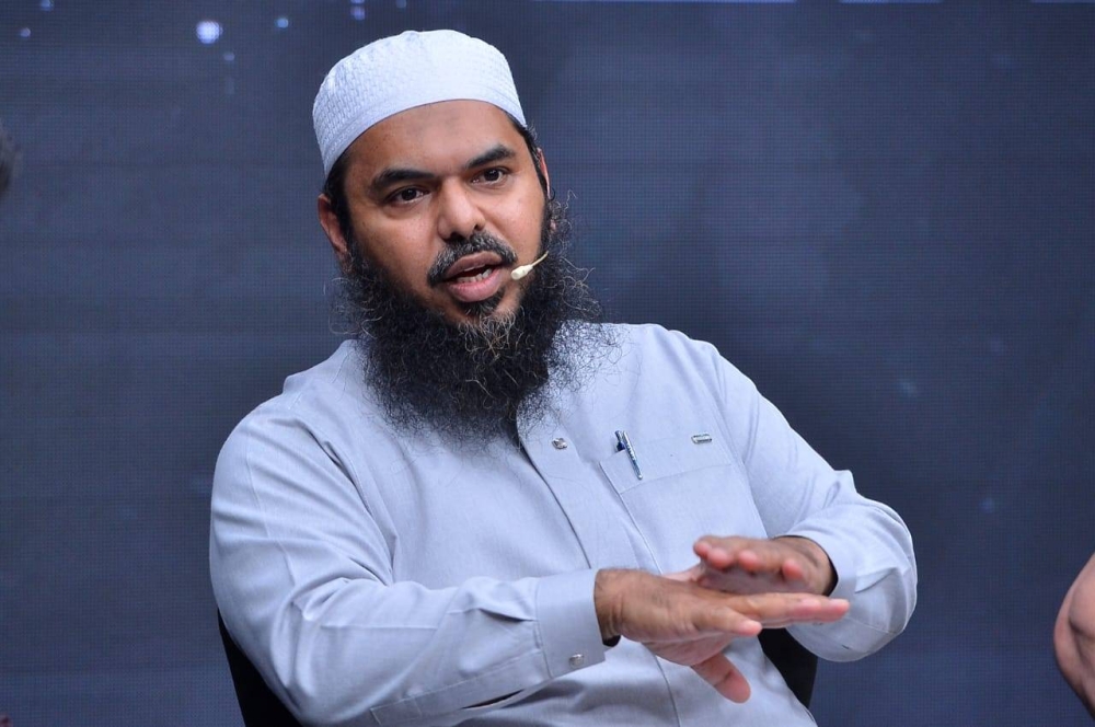 Domestic violence forbidden in Islam and it is mentioned early in the ...