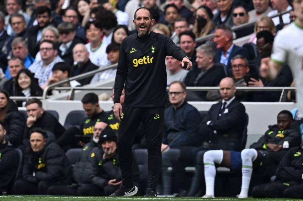 Stellini wants Spurs to turn on the style in 'eight finals' - Sinar Daily