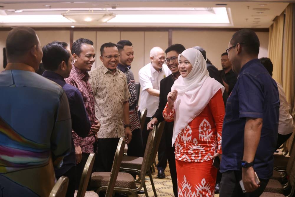 More aid, value added programmes needed for students to excel in higher education, urges ...