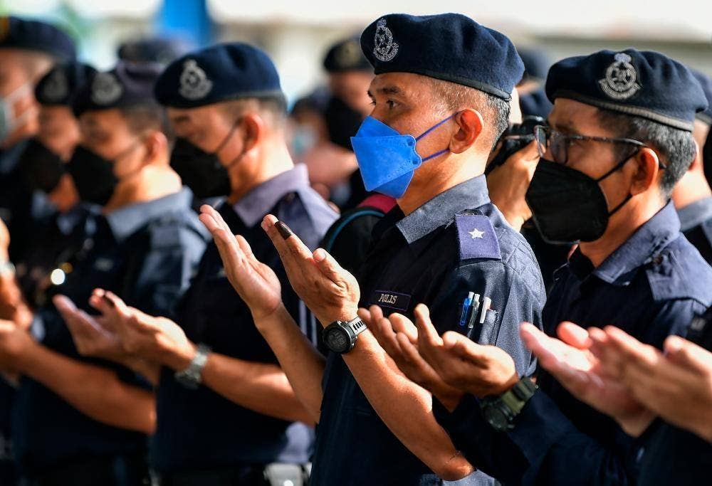 EAIC will no longer accept complaints against PDRM, officers starting ...
