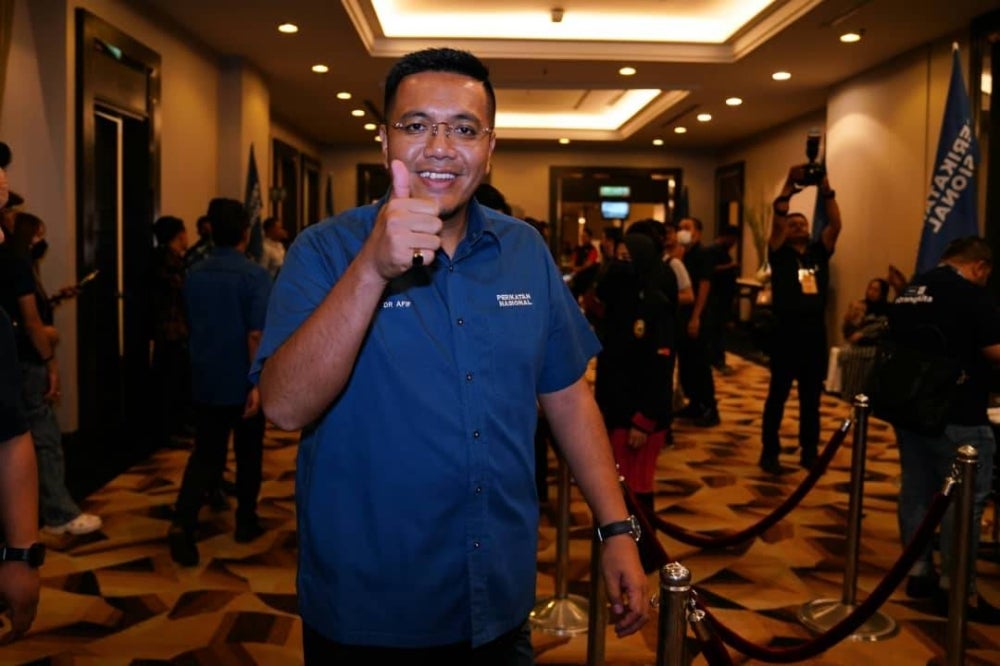 OFFICIAL: Dr Afif secures victory in Taman Medan - Sinar Daily