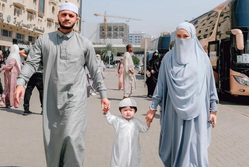 Neelofa disappointed over no access to CCTV at son's pre-school - Sinar ...