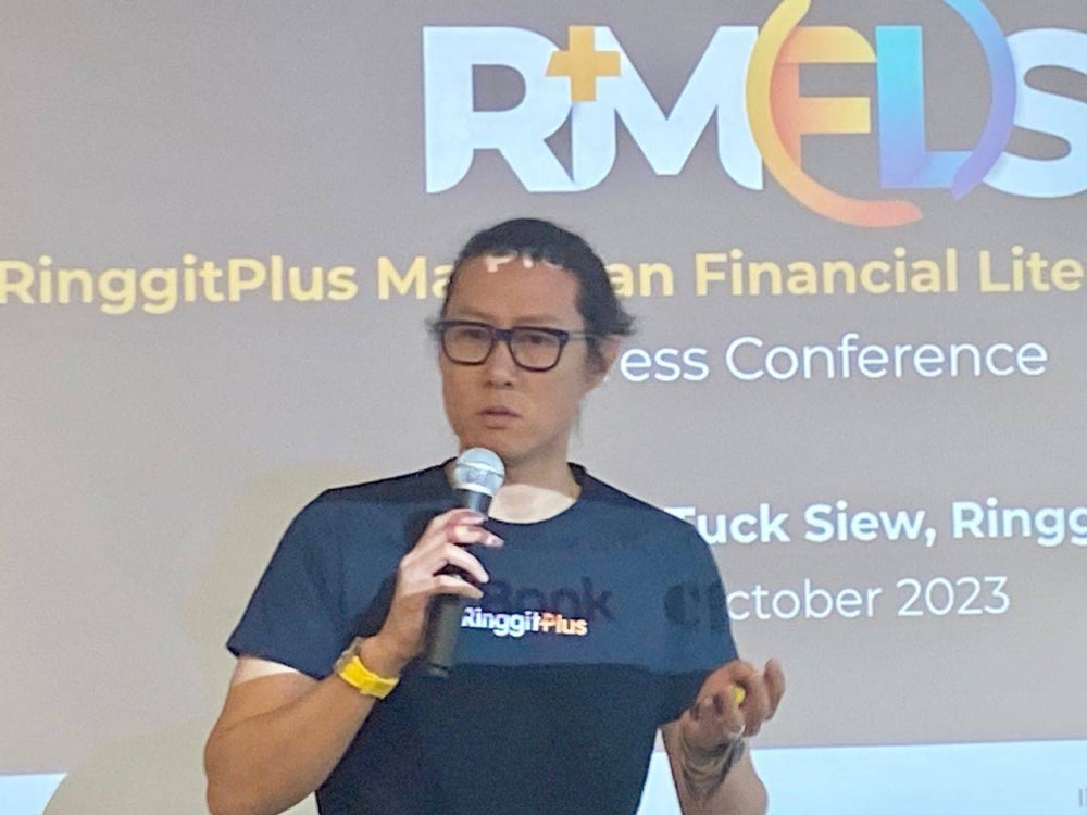 Malaysians continue to face financial challenges in 2023 - RinggitPlus ...