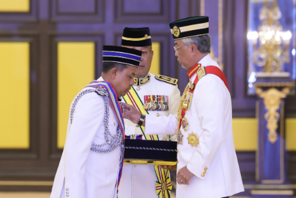 Ayob Khan heads list of police award recipients - Sinar Daily