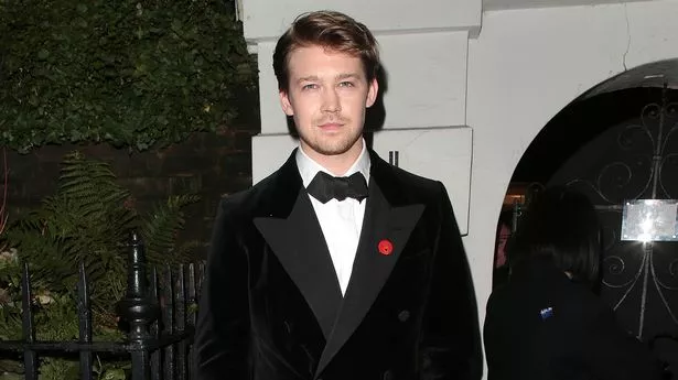 Joe Alwyn leveraging on Taylor Swift fame to call for ceasefire in ...