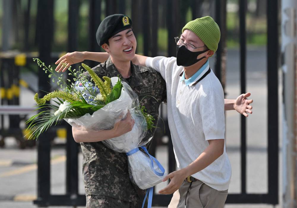 BTS star Jin finishes South Korean military service - Sinar Daily