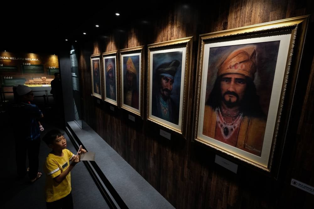 Hang Tuah exhibition lures more than 10,000 visitors - Sinar Daily