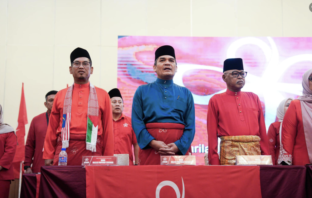 Radzi suggests second SPM session for flood-affected students - Sinar Daily