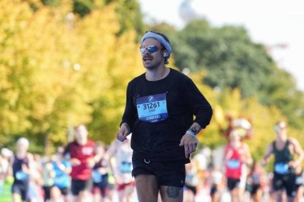 Harry Styles runs Berlin Marathon under fake name, achieves his fastest ...