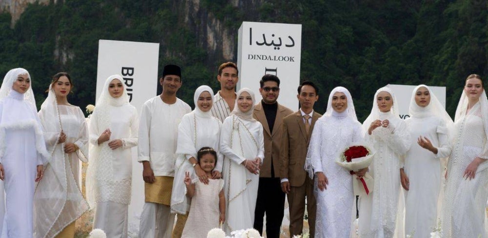 Dari ruang kabin ke dunia fesyen: Wanita ini bermula dengan 13 ...