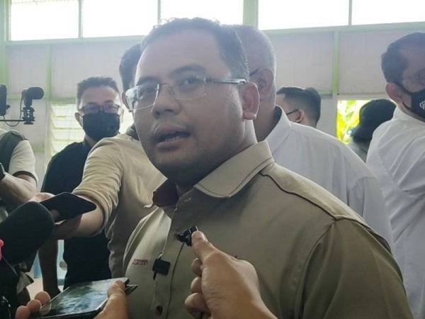 Pelawaan bertanding di 15 kawasan Parlimen bukti Anwar bersedia: Amirudin