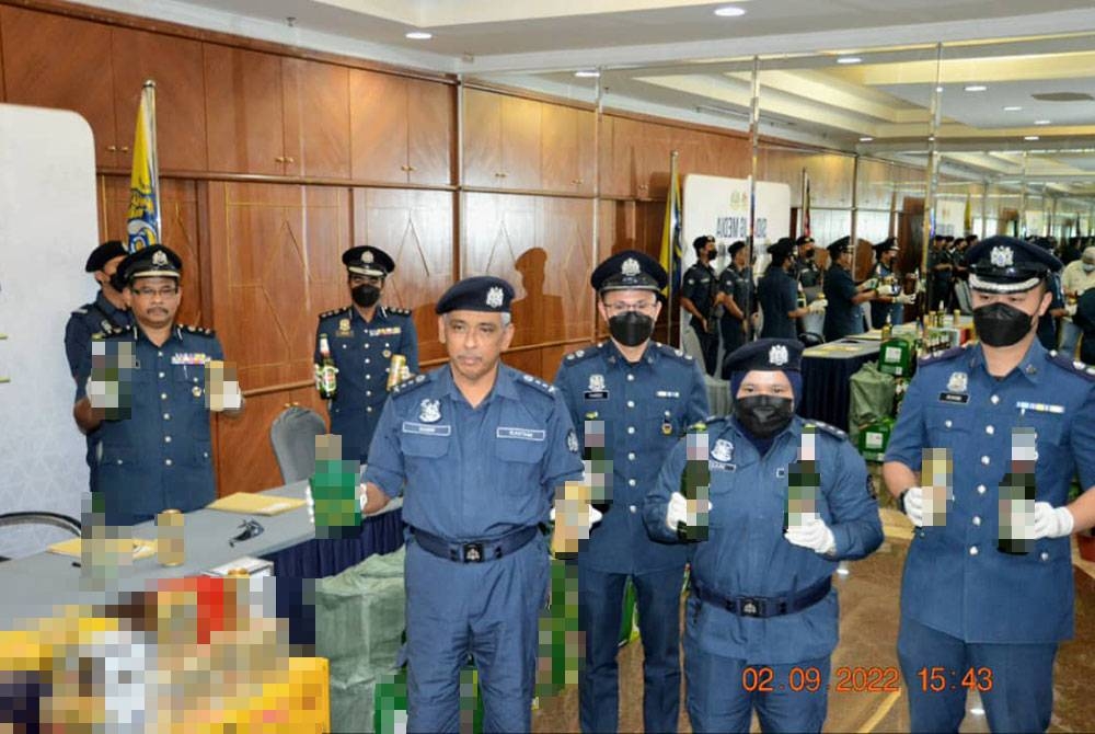 Kastam rampas minuman keras seludup bernilai RM1.56 juta - Sinar Harian