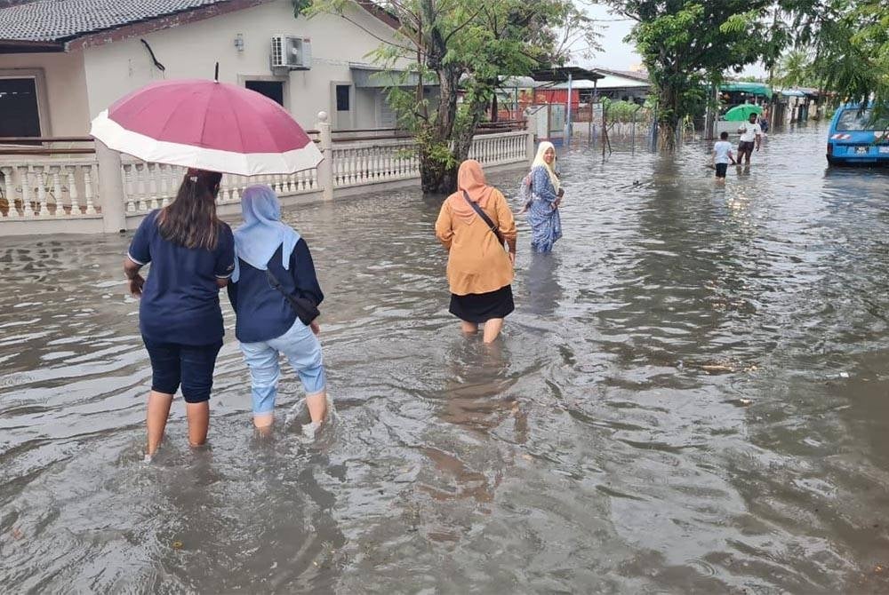 [VIDEO] 23 lokasi di Bukit Mertajam dilanda banjir kilat - Sinar Harian