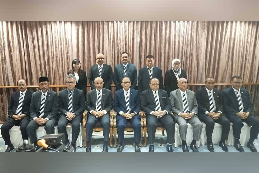 Wan Rosdy umum portfolio 10 Exco Pahang - 1 - PRU @ Sinar