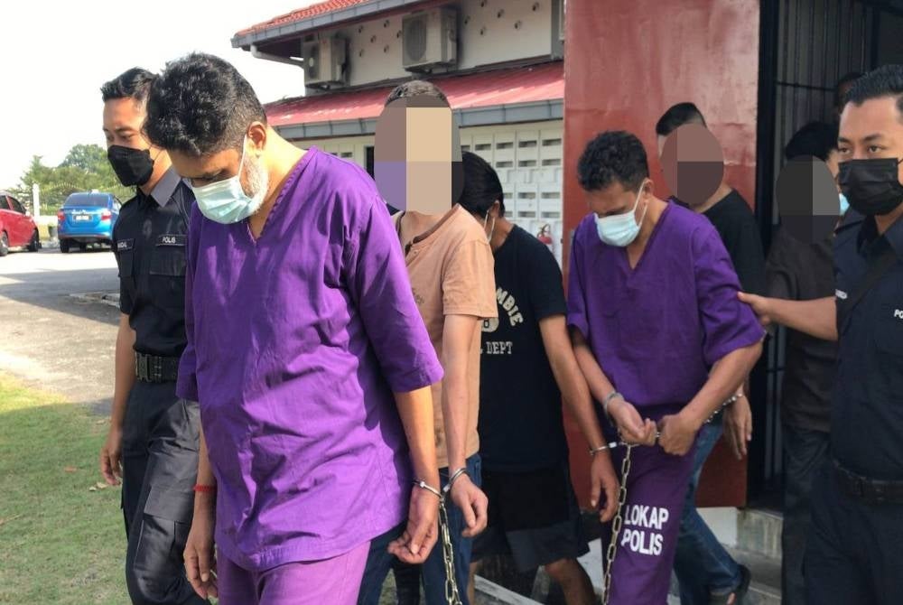 Dua beradik didakwa edar heroin lebih 40kg - Sinar Harian