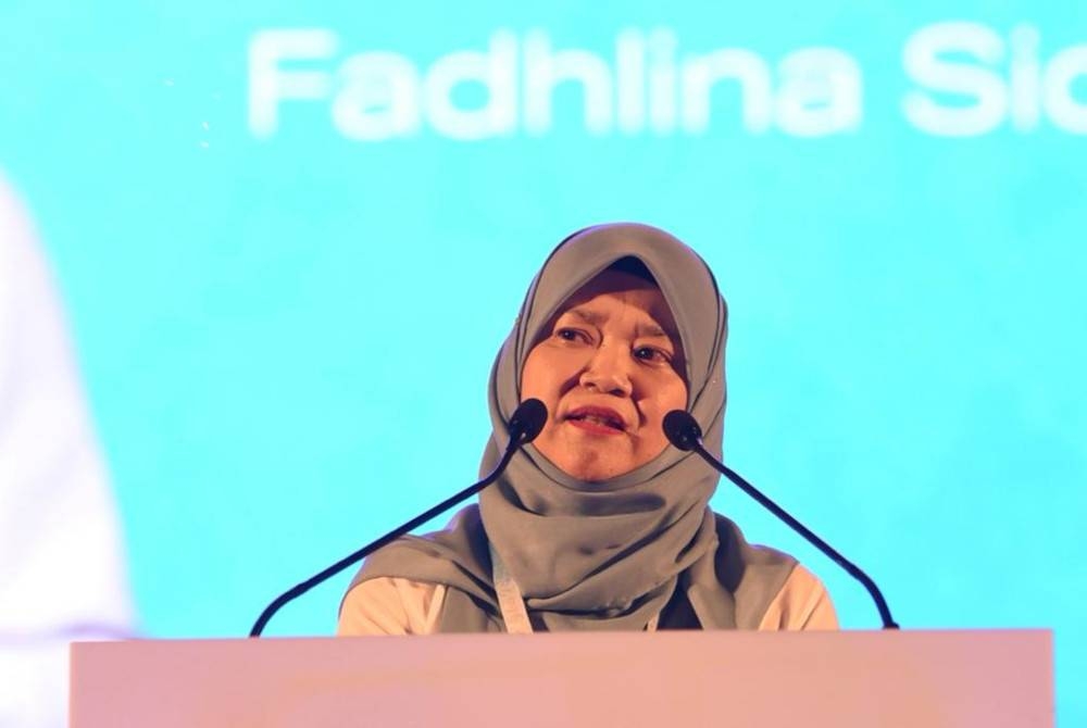 'Peluang saya merengek' - Fadhlina - Sinar Harian