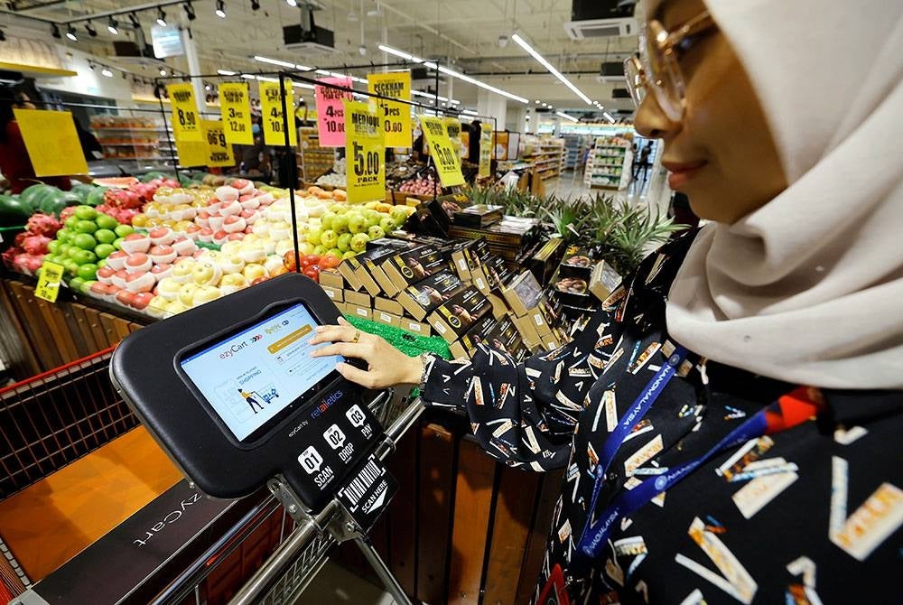 Troli pintar EzyCart bakal digunakan di pasar raya terkemuka - Sinar Harian