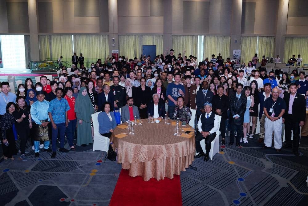 Kerajaan digesa pertimbang pinda Akta DBP 1959 - Ismail Sabri - Sinar ...