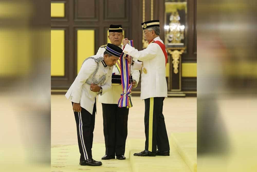 Ayob Khan dahului terima darjah, pingat polis daripada Agong - Sinar Harian