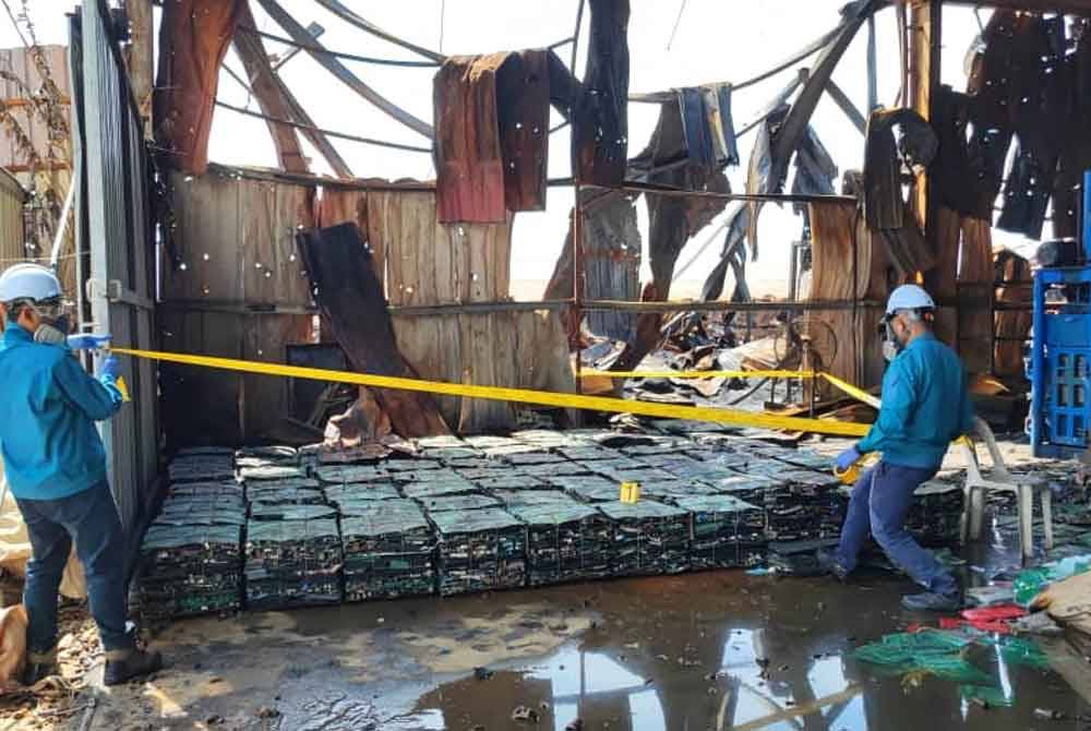 JAS Kedah perlu pakai PPE untuk kerja inventori di premis terbakar ...