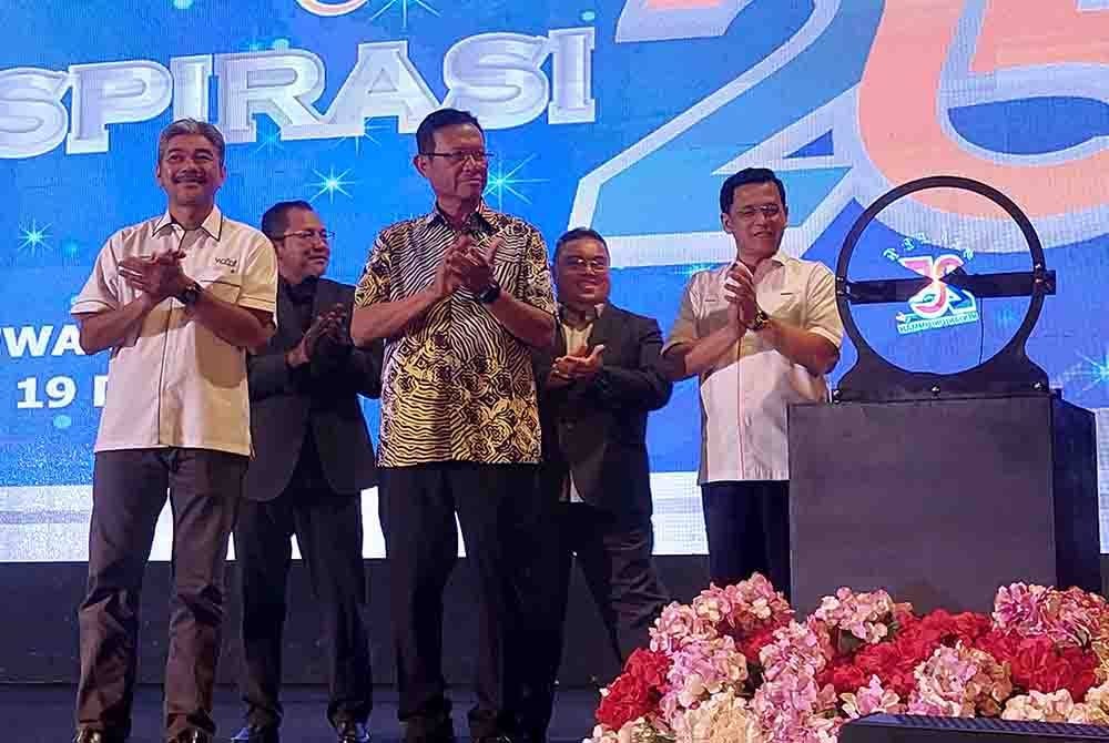 Yayasan Felda perkukuh usaha lahirkan kepimpinan digital global - Sinar ...