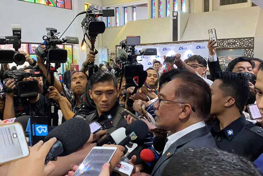 PM tempelak Tun M anggap masyarakat India, Cina tidak setia - Sinar Harian