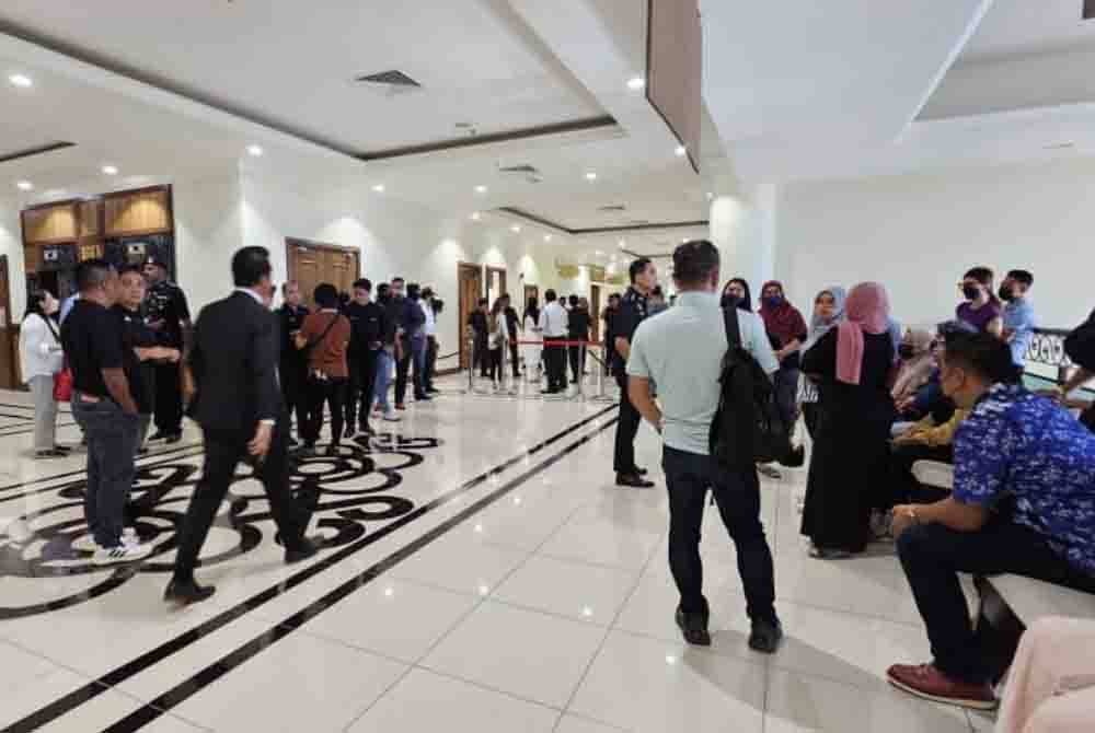 Sindiket dadah terbesar Sabah: Datuk, 10 ahli Geng Upik didakwa - Sinar ...