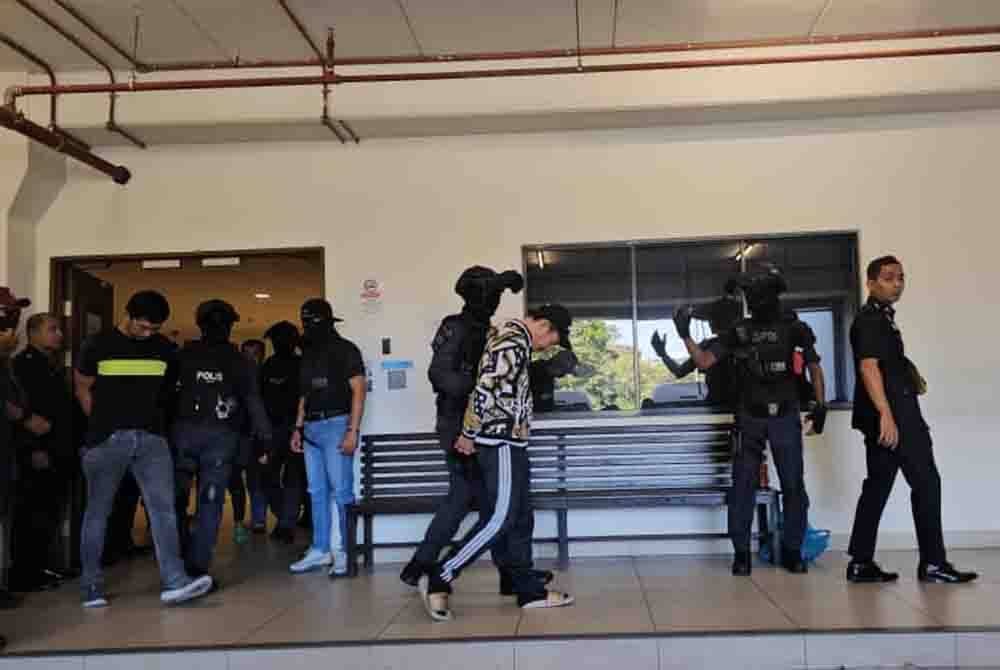 Sindiket dadah terbesar Sabah: Datuk, 10 ahli Geng Upik didakwa - Sinar ...