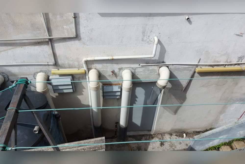 Tertekan hidup 'berjiran' kedai dobi - Sinar Harian