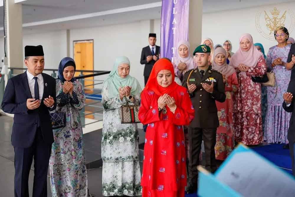 Permaisuri Johor berangkat ke Kuala Lumpur - Sinar Harian