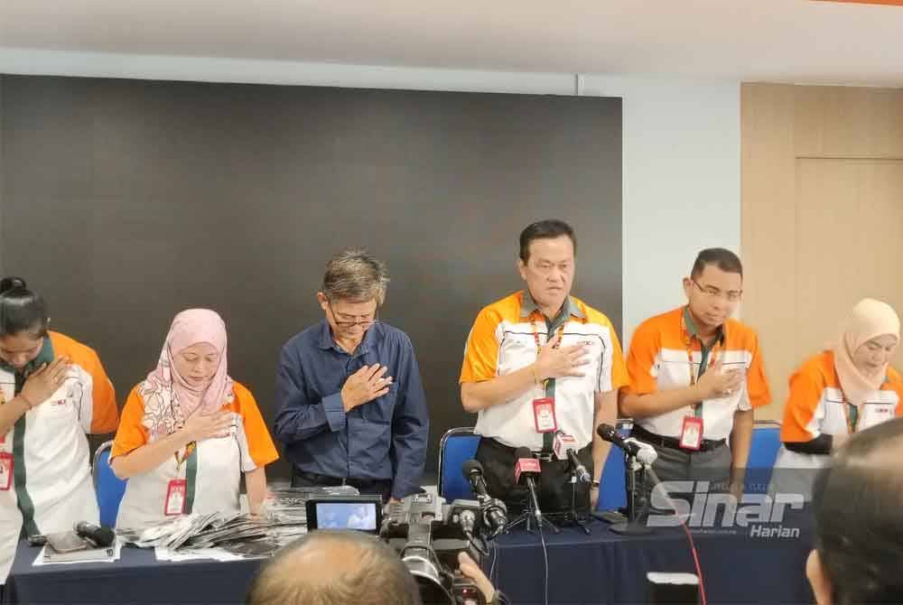 Stoking tertera kalimah ALLAH, ini penjelasan KK Super Mart - Sinar Harian