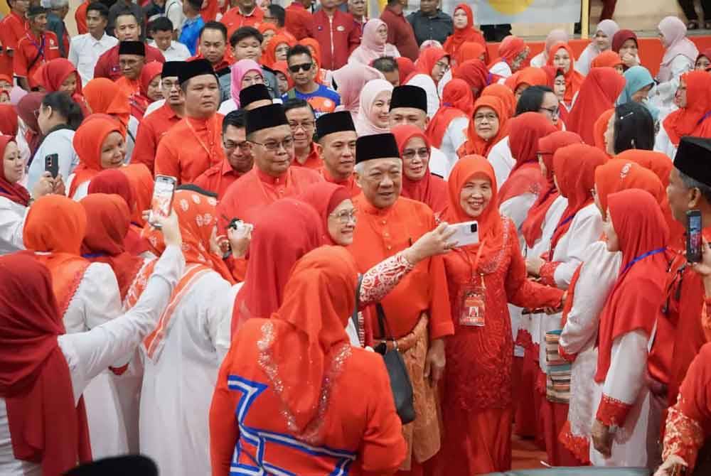 'Pengalaman lalu bergabung parti lain beri pengajaran kepada UMNO ...