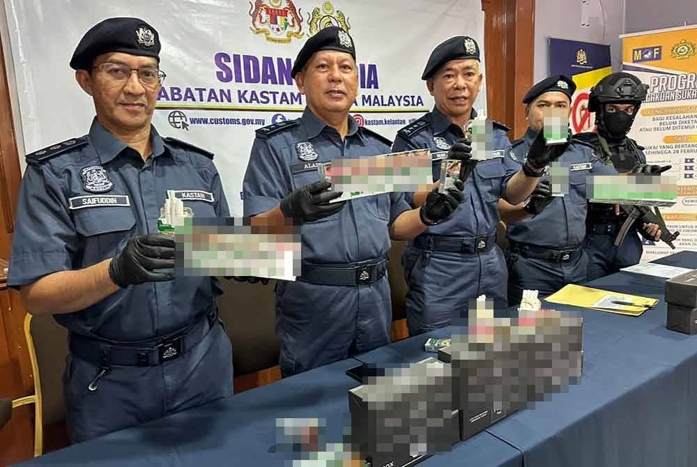 Tiga lelaki terima upah RM300 bawa rokok seludup bernilai RM172,352 ...