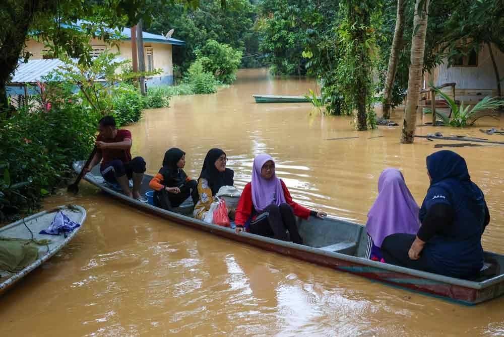 Gelombang kedua: Mangsa banjir di Pantai Timur meningkat - Sinar Harian