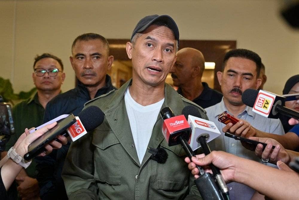 Polis guna alat imbasan 3D siasat semula kes Teoh Beng Hock - Sinar Harian