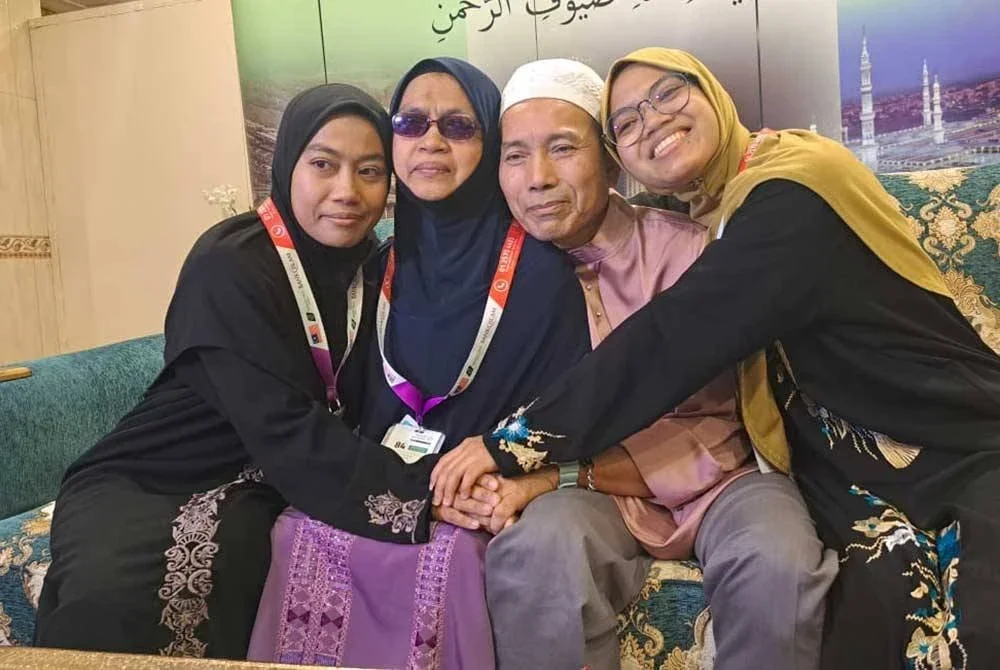 ‘Saya pernah lihat Kaabah dalam gambar sebelum ditakdir buta’ - Sinar Harian