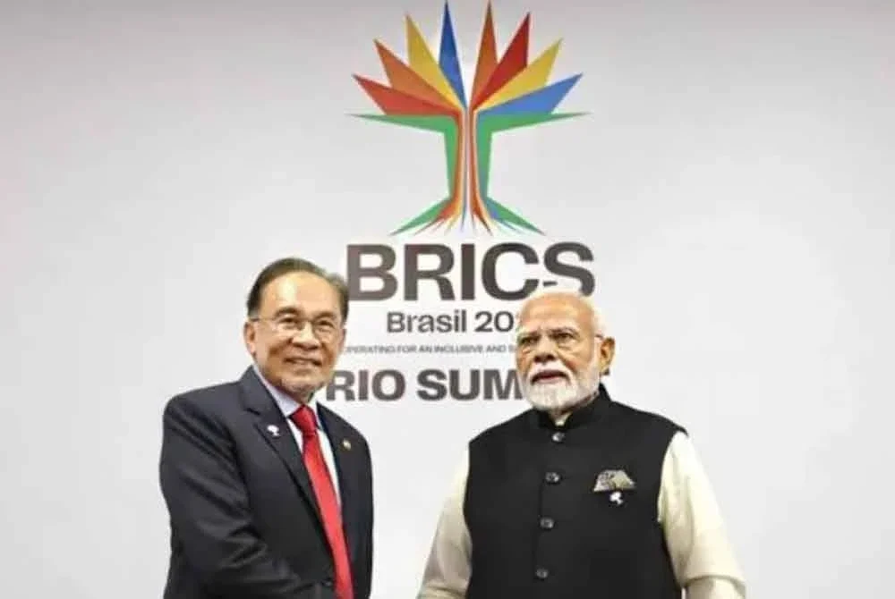 Anwar, Modi bincang potensi perdagangan, pelaburan dan cadangan kampus ...