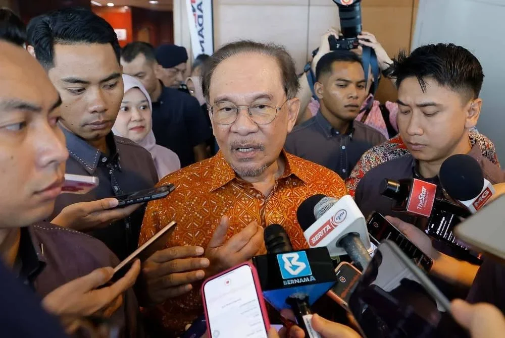 Himpunan Turun Anwar: 'Saya tidak dijemput' - Anwar - Sinar Harian