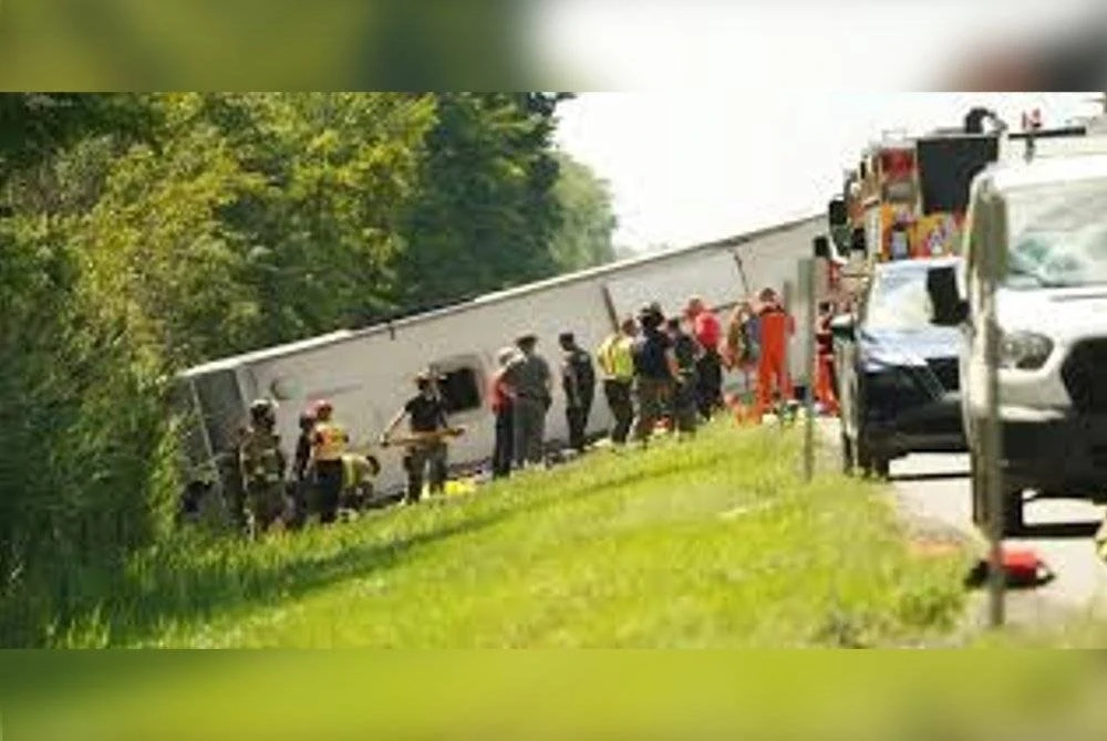 Lima maut kemalangan bas pelancong - Sinar Harian