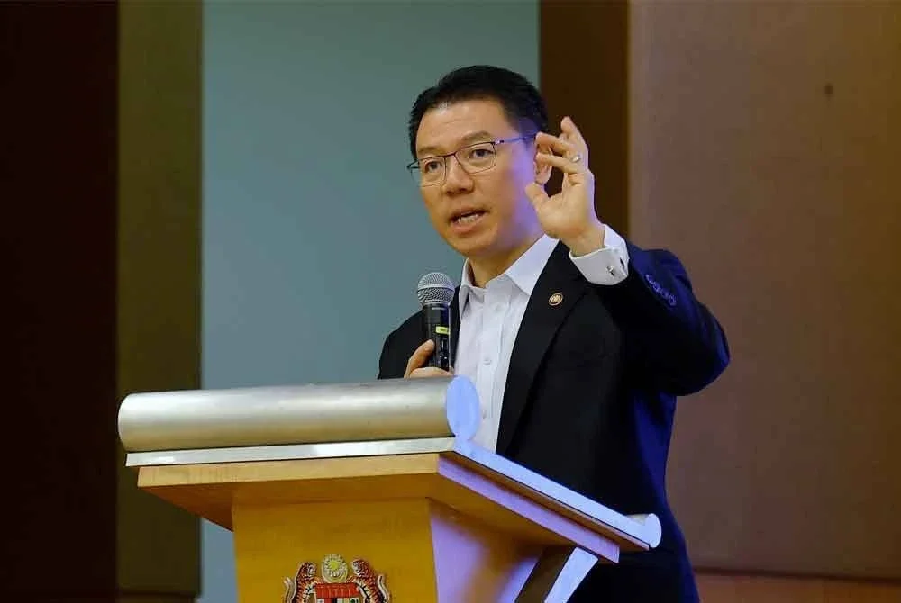 Pembangkang wartakan tetapi mereka juga yang bantah - Kor Ming - Sinar ...