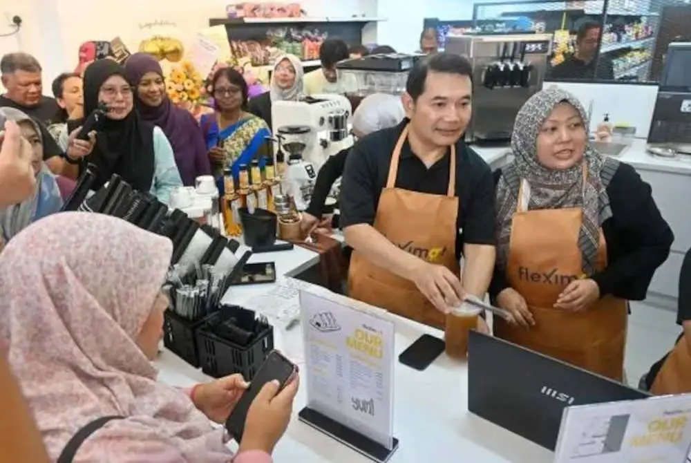 Rafizi lancar FlexiMart, tawar peluang niaga untuk anak muda, B40 - Sinar Harian
