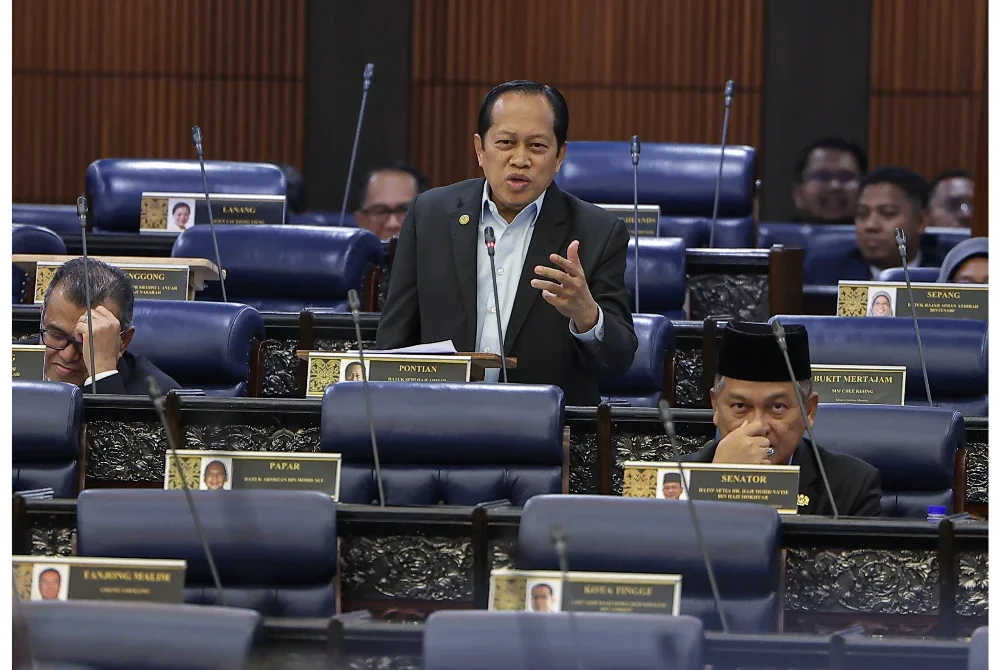 Ahmad Maslan sindir pembangkang minta bermacam-macam tapi tidak sokong ...