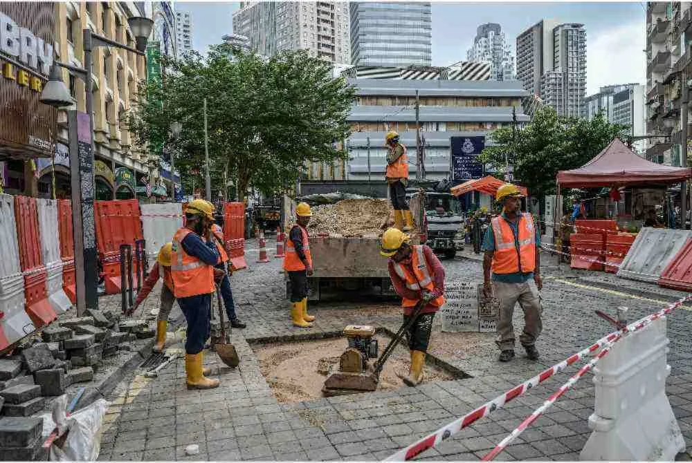 Kerja baiki mendapan selesai, Jalan Masjid India dibuka semula - Sinar ...