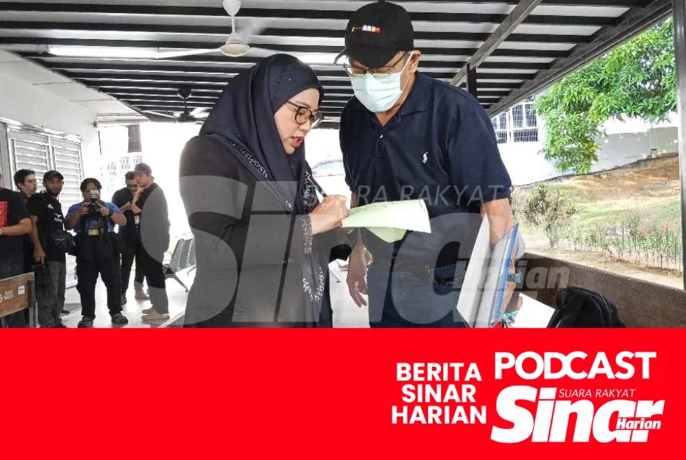 Ubah suai nombor plat kereta Singapura isi RON95, warga emas didenda ...